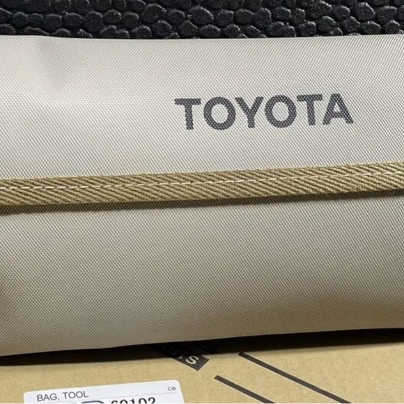 Toyota | Storage & Organization | Oem Toyota Land Cruiser Lexus Tool ...